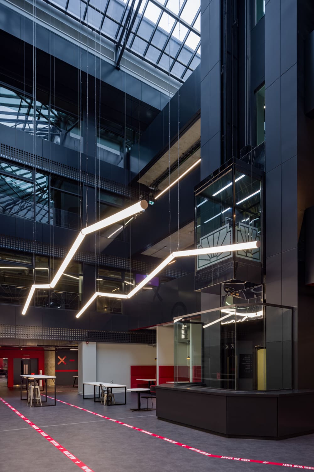 K Building | Axis
